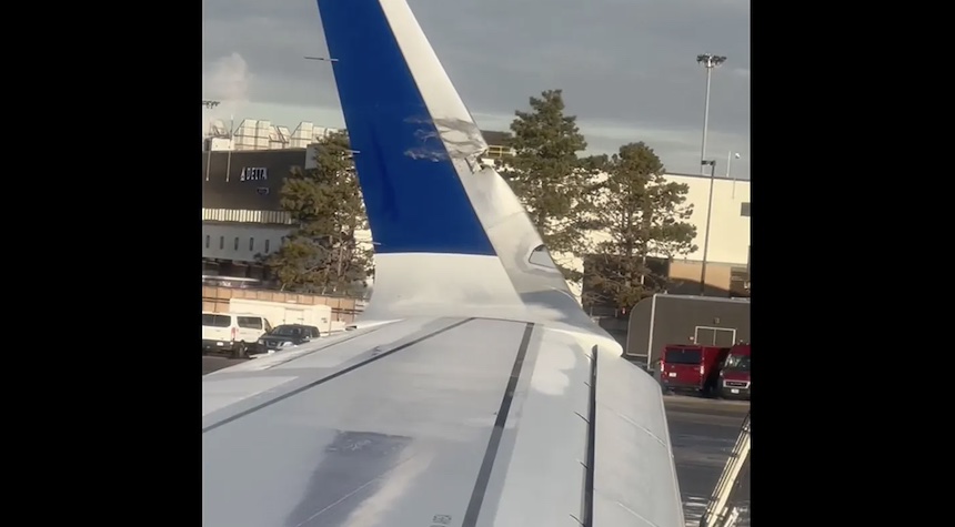 Air Traffic Chaos: JetBlue Planes Collide in Dramatic Incident at ...